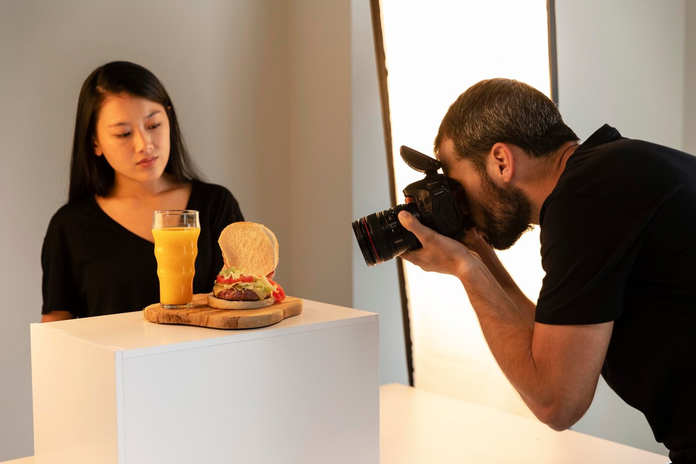 How To Take Good Photographs Of Products for Starter - PikThat